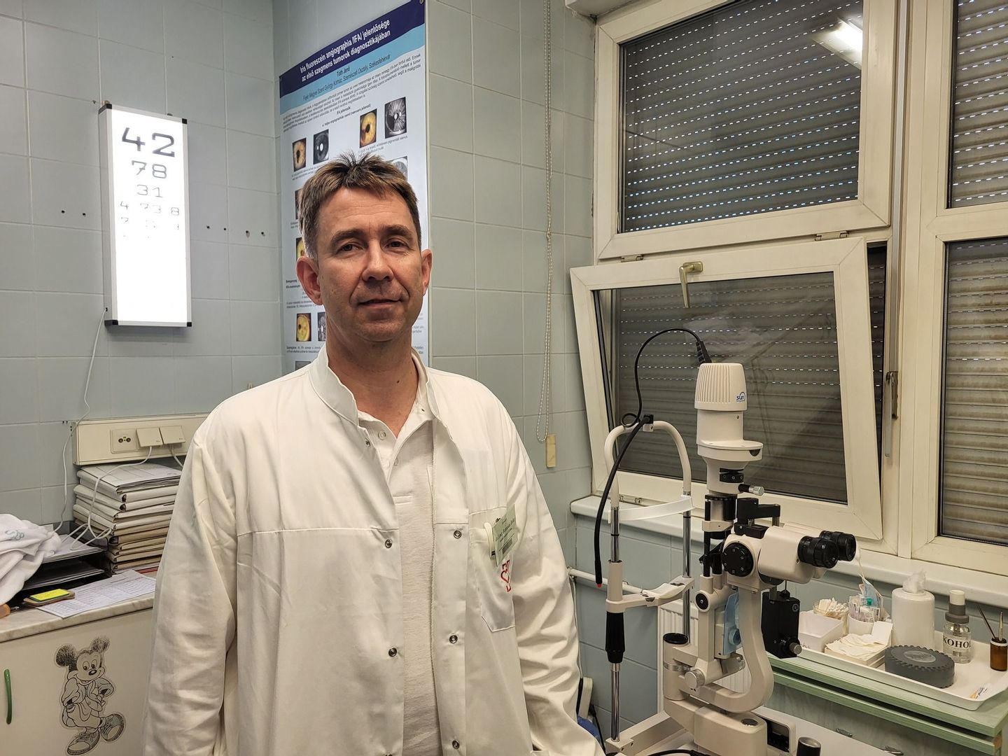 Közel 30 év után új vezetője lett a fehérvári kórház szemészeti osztályának