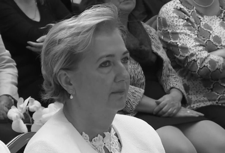 Elhunyt Kiss Mária Éva, a fehérvári kórház egykori ápolási ...