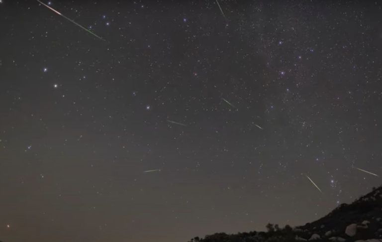 Hullócsillagokkal és tűzgömbökkel érkezhet ma éjszaka az év első meteorraja