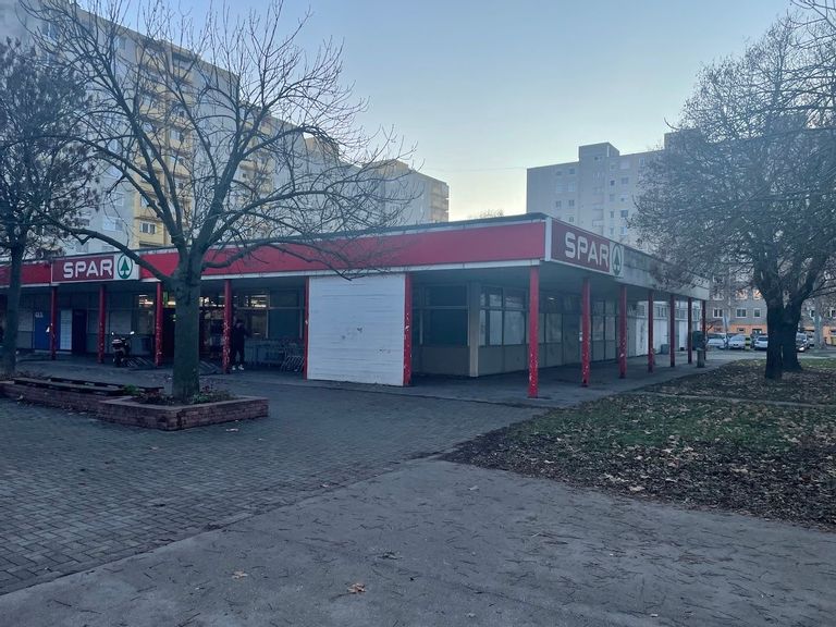 Két hét múlva végleg bezár a vízivárosi Spar